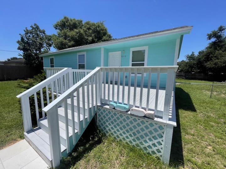 Pet Friendly Local Retreat-free Daily Activities I - Perdido Key, FL