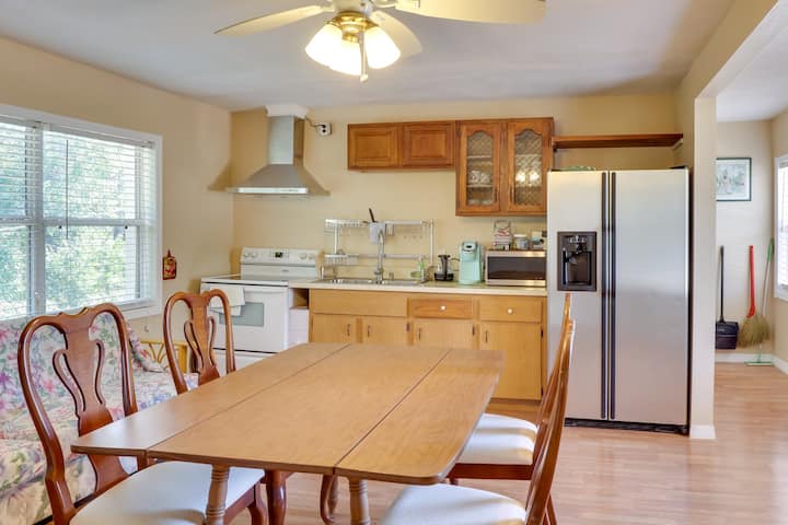 Sunny Florida Getaway W/ Patio, Near Disney World! - The Villages, FL