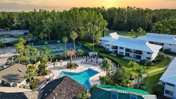 Florida | Active Escapes | Golf, Tennis For 2 - Wesley Chapel, FL