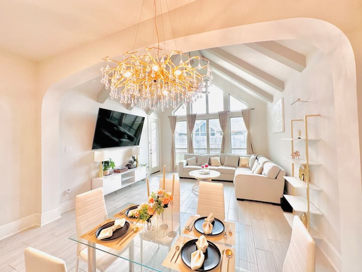 Luxury House Lakeside Serenity Welcome 12 Guests - Katy, TX