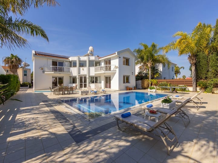 Villa Alexandra - Protaras