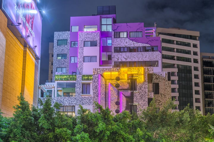 Anoor 205 Gemmayze 2-br Apt W/balcony - Bejrut