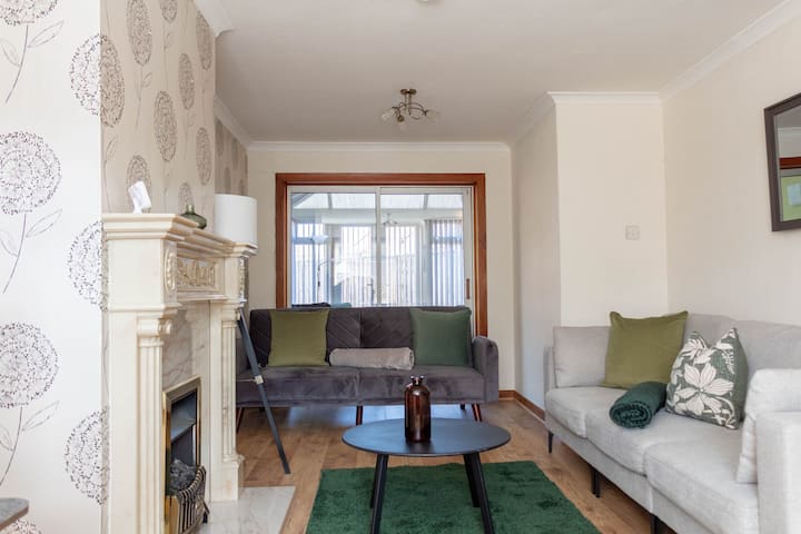 Snug Modern Home In Grangemouth - Falkirk