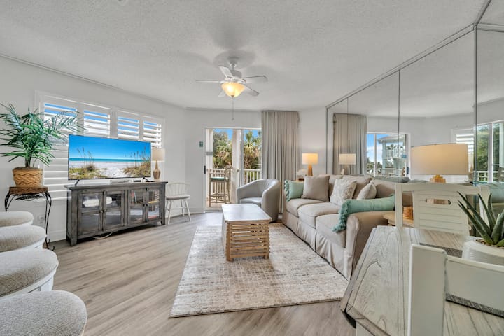 Gorgeous Condo Steps From Beach-gulfview Ii 218 - Miramar Beach, FL