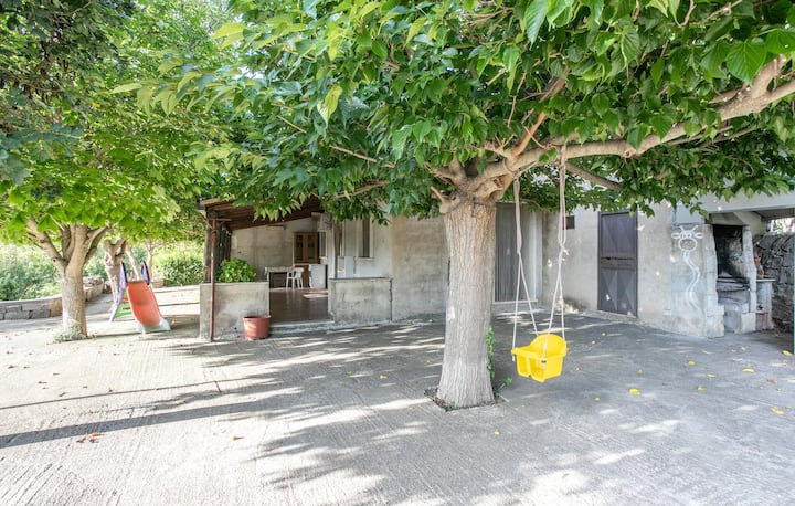 2 Bedroom Nice Home In Monterosso Almo - Palazzolo Acréide