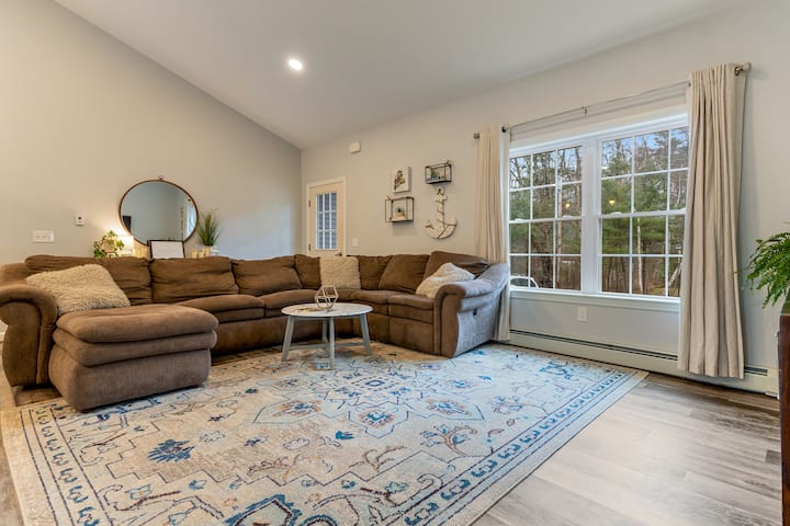 Captains Quarters - Kennebunk, ME