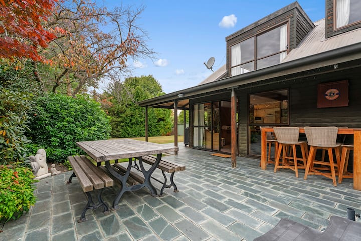 So Good On Sargood - Wanaka Holiday Home - ワナカ