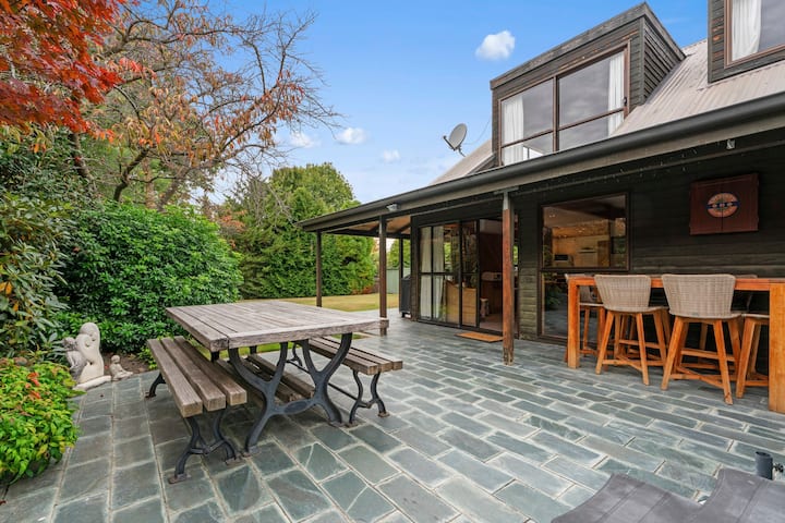 So Good On Sargood - Wanaka Holiday Home - Wanaka