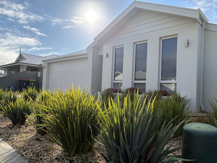 Whale Of A Time - Vasse - Busselton