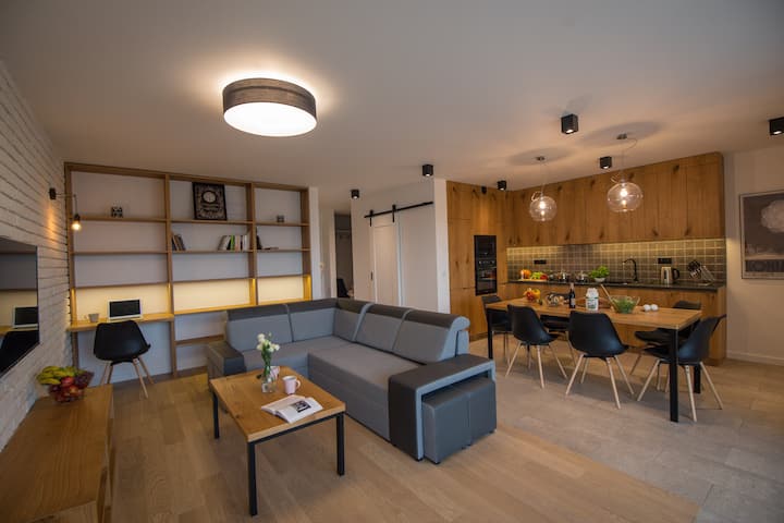 Bukowa 17a | Luxurious Apartment | Parking - Ustroń