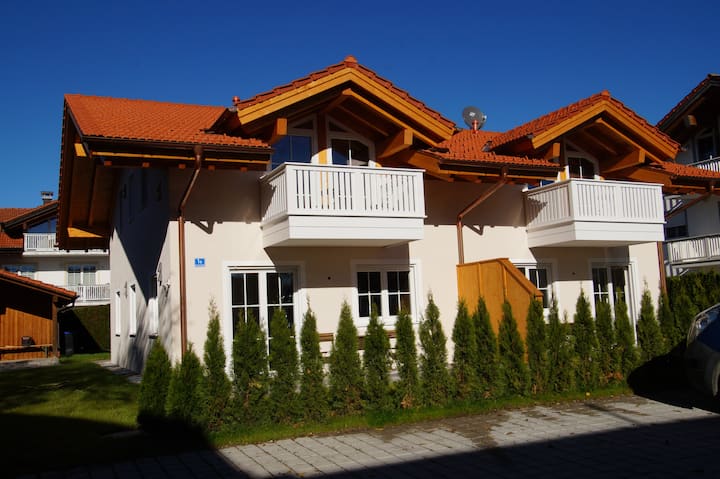 Vacation Apartment Abendsonne, 1-4 Persons - Traunreut