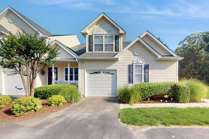 4br With On-site Pool & Enclosed Patio - Rehoboth Beach, DE
