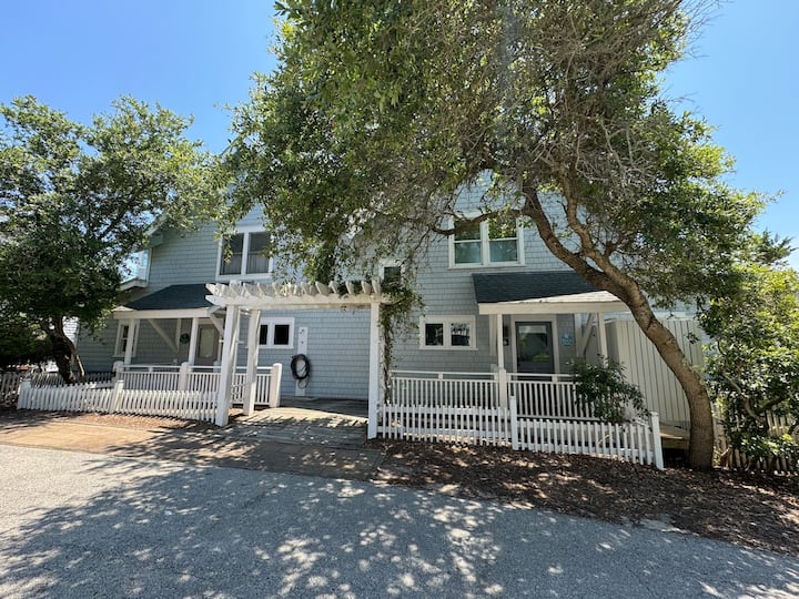 Beach Music - Bald Head Island, NC