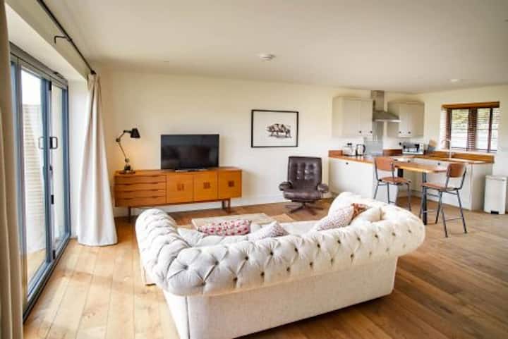 Host & Stay | Number Five, Piglets - Swaffham