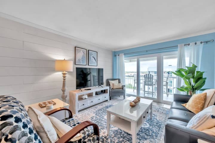 Relaxing Gulf View Condo In Indian Shores - Indian Shores, FL