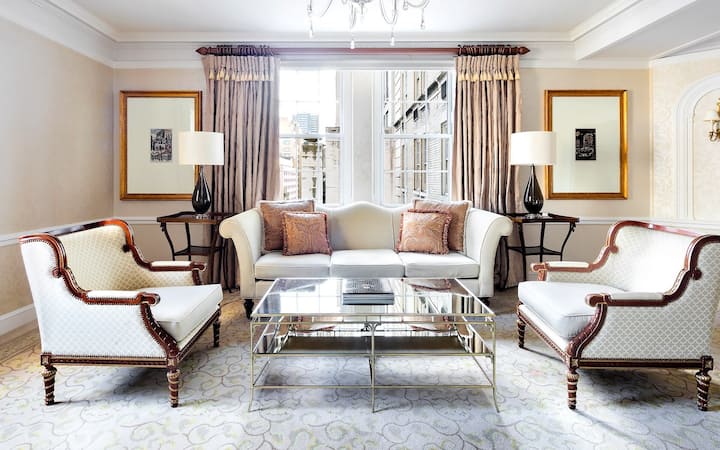Elegant Uptown Oasis, Forbes-rated Excellence - Manhattan, NY