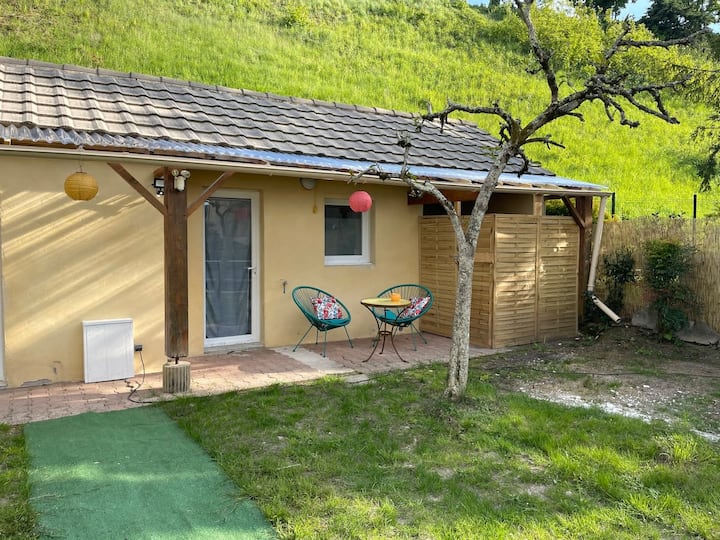 Casa 4 Saisons - Studio - Piscine Jardin - Proche - Brive-la-Gaillarde
