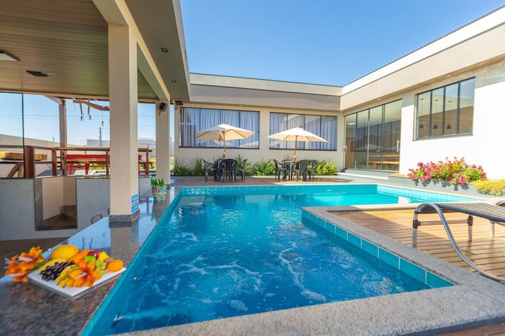 Charme E Piscina Quente Em Um úNico Lugar - カルダス・ノバス