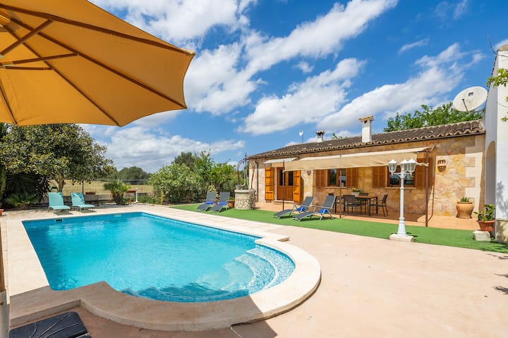 Casita Rafal Roig - Petra