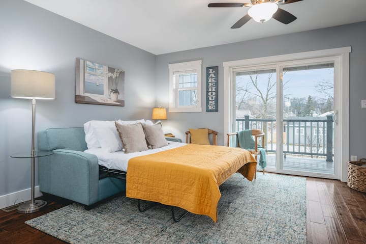The Marina 3bd Townhome Downtown Beaches Wineries - Traverse City, MI