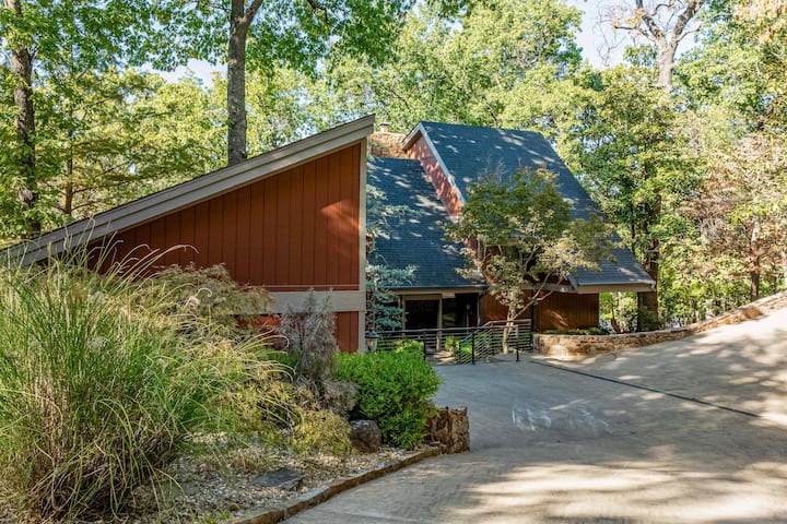 Lake-view 'Pelican Point Retreat' In Afton! - Disney, OK