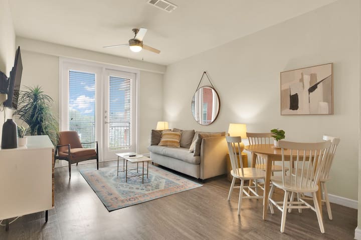 Southtown Standard•free Parking•pool/gym•riverwalk - Fun Town, San Antonio