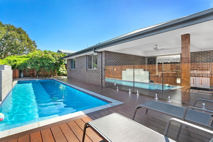 Shoreline Retreat - Nelson Bay