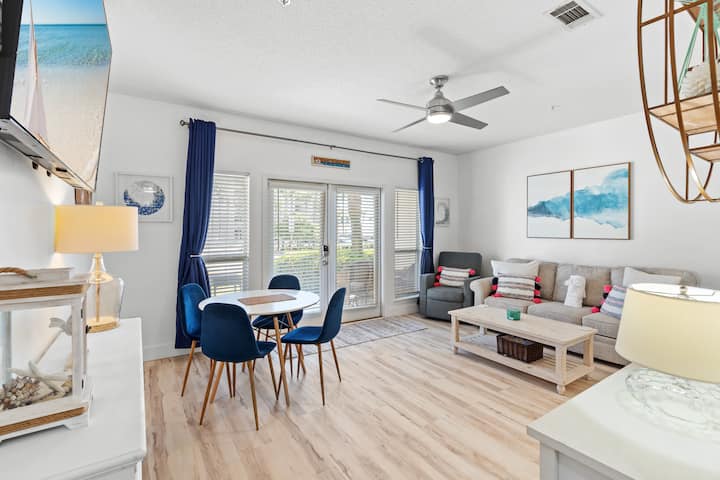 Views Of The Beach At Caribbean Dunes! - Destin, FL