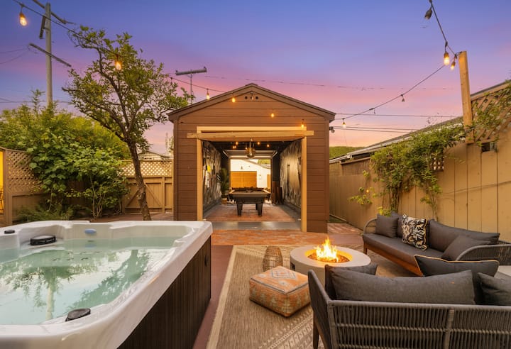 Balboa 6br Mansion With Hot Tub And Game Room - San Diego, CA