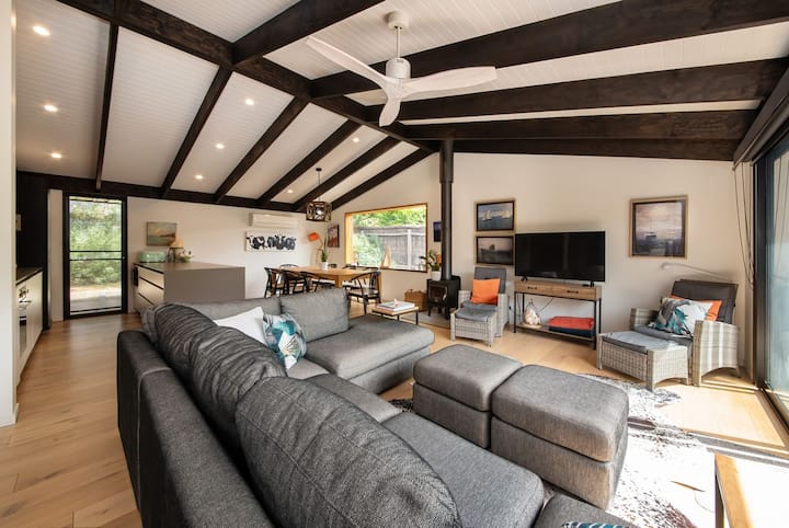 Lady Abigail In Flinders - Flinders