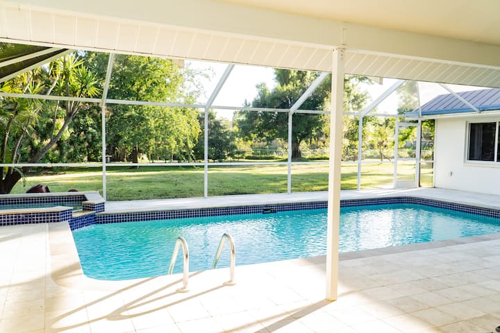 Family Vacation Home In Fort Myers - Fort Myers, FL