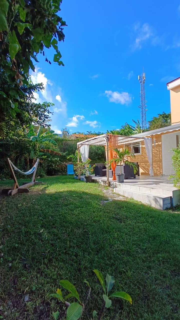 Charmant T2 Avec Jardin - Guadeloupe