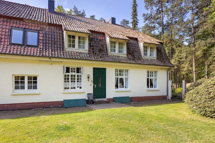 Grosszügiges Ferienhaus Mit Wald - Uelzen