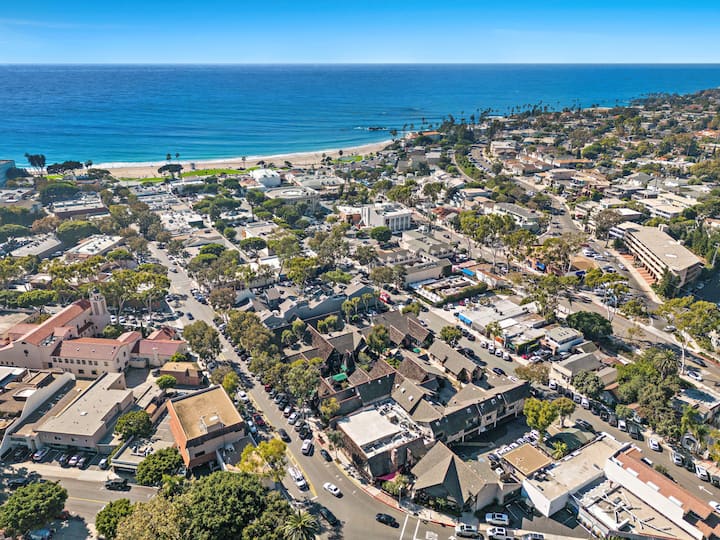 Pool, And Main Beach Nearby. No Car Needed Sb#64 - Laguna Beach, CA