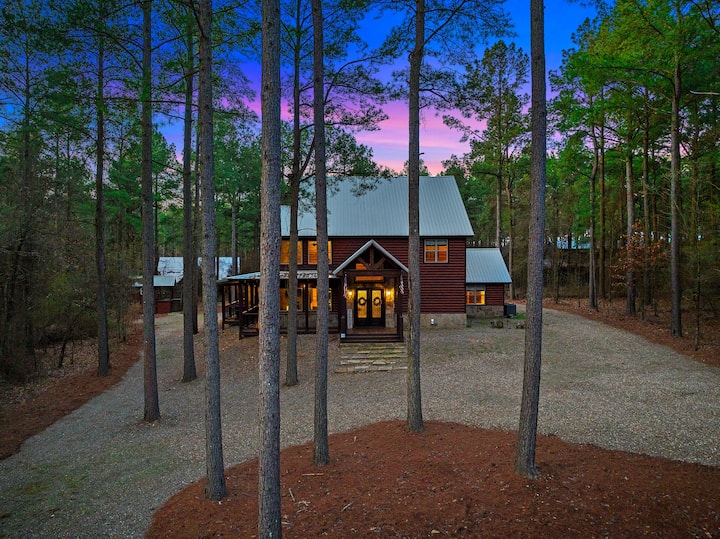 Long Branch Lodge Is Longing To Host Ya! 6br Beaut - Broken Bow, OK