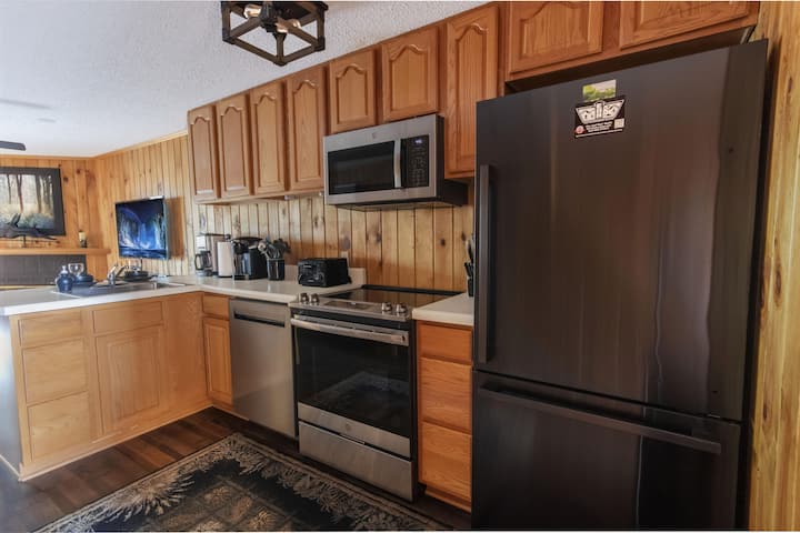 Sr 66: Summer Townhouse Retreat, Dogs Allowed! - Cass Scenic Railroad State Park, Cass