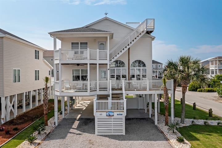 Recently Updated, Short Walk To Beach! Outdoor Fam - Ocean Isle Beach, NC