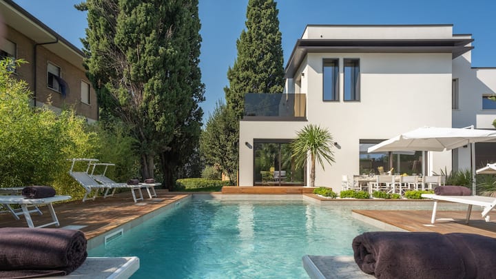 Marea 8, Emma Villas - Riccione