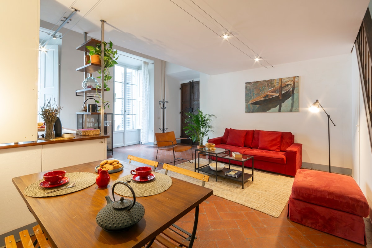 Tintori 1st floor loft in the heart of the city - Apartments for Rent ...
