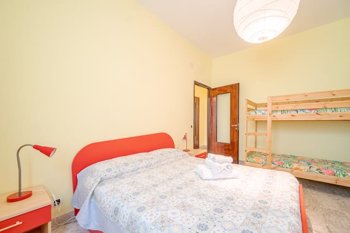 Family House - Bergeggi