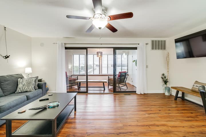 Lakefront Port Clinton Condo W/ Boat Dock & Slip! - Port Clinton, OH