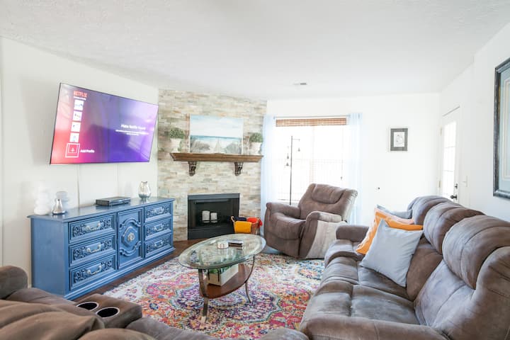 Cozy 3br Getaway | Minutes From The Water - Lake Martin, AL
