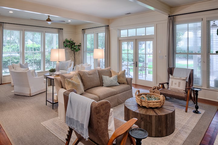 4 Bd Wilson Village W/carriage House & Golf Access - Bluffton, SC