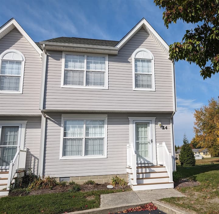38180 Beachwood Court, Unit 24, Bethany Meadows - Fenwick Island, DE