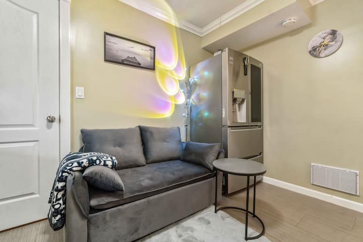 Adorable 2bd Guests Suite In Delta - Delta