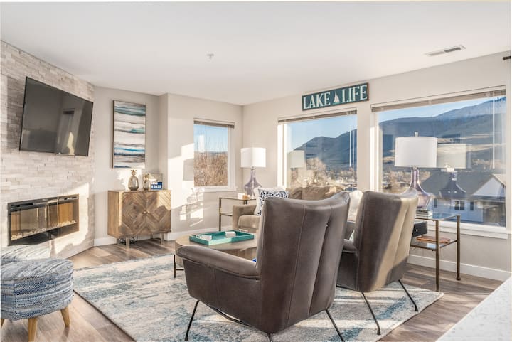 Park Pointe C201 - Community Pool/hot Tub - Lake Chelan, WA