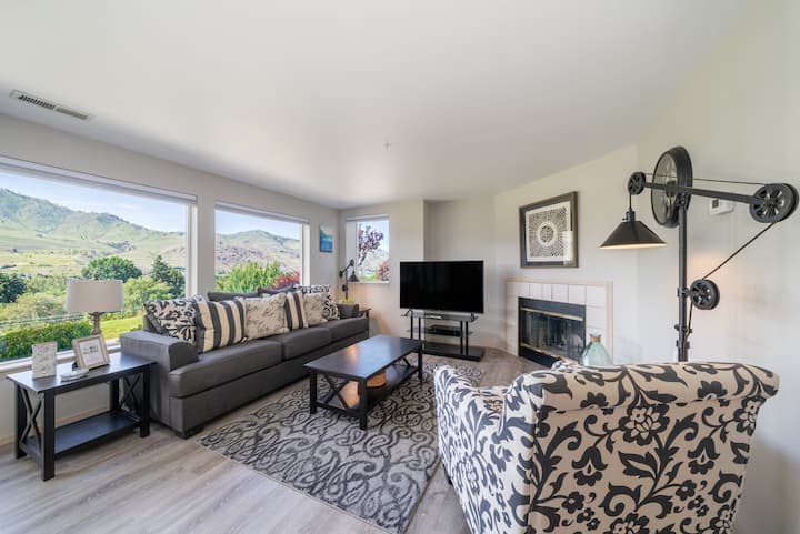 Park Pointe D104 - Community Pool/hot Tub - Lake Chelan, WA