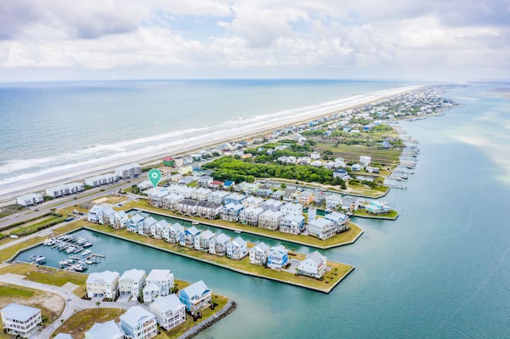 Waterfront*steps To Beach*boat Launch*kayaks*pools - Surf City, NC