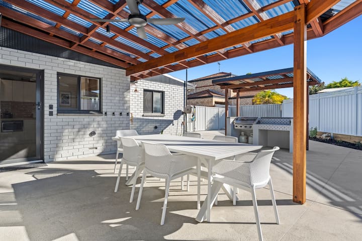 Sandy Shores Getaway - Mandurah