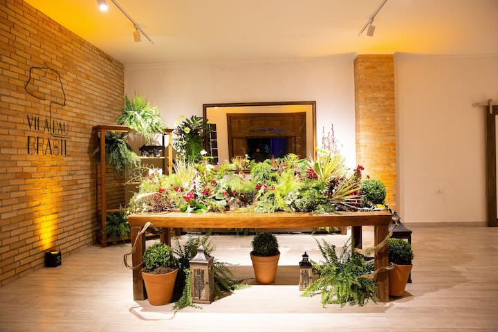 Espaço Para Pequenos Eventos - Granja Viana - Embu